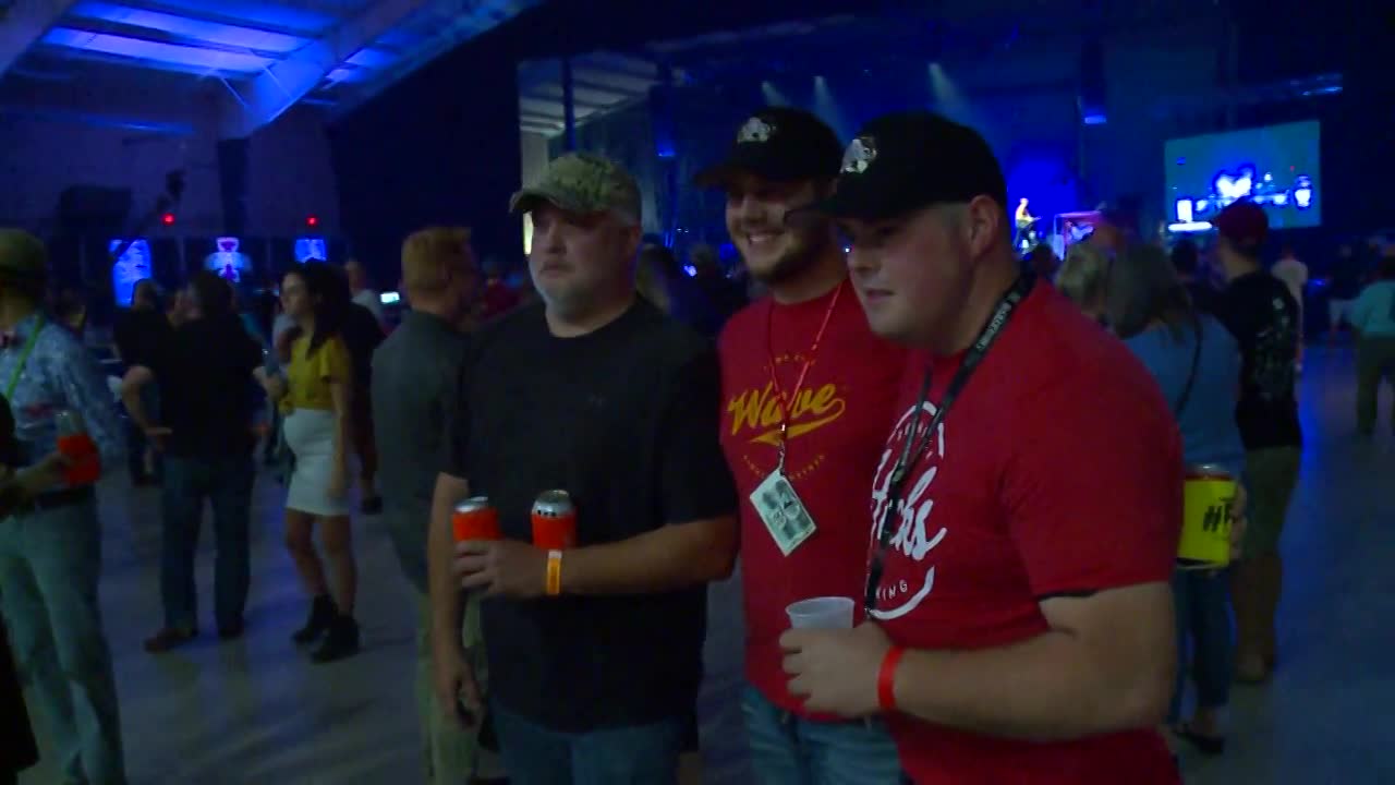 'Iowa legend,' Carson King warns students about negative side of social ...