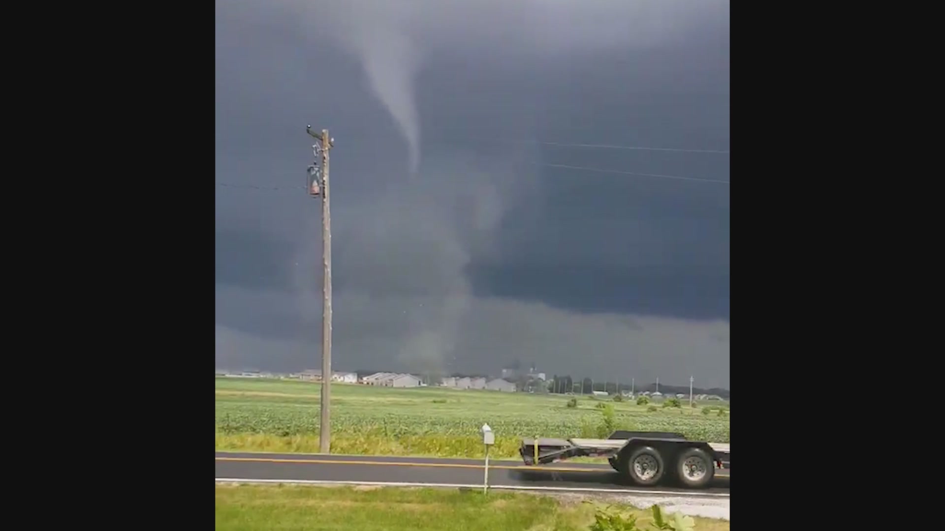 Tornado hits factory in Iowa; some injuries reported