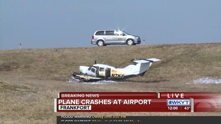 Small plane crashes at Frankfort airport, minor injuries reported